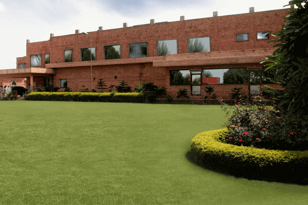 Facilities – Searle